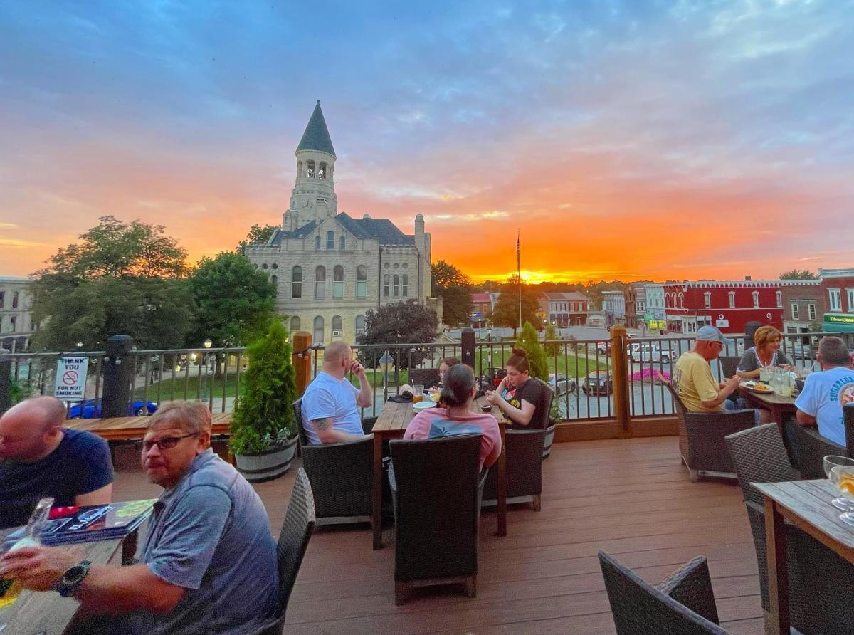 Savoring Springtime: Outdoor Dining in Southern Indiana