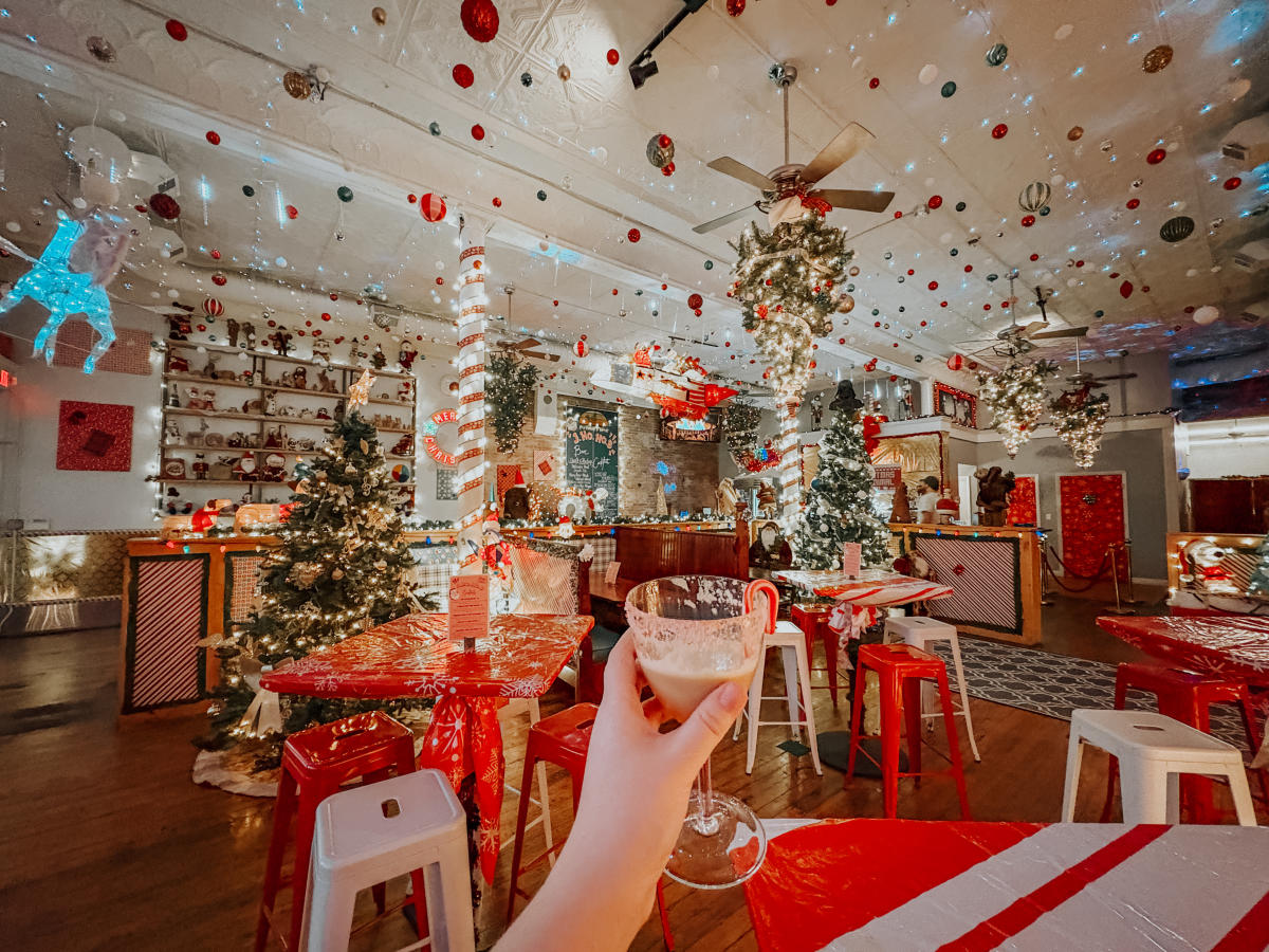 Holiday Pop-Up Bars To Visit Around Springfield, Missouri
