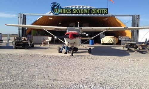 Skydiving in Springfield