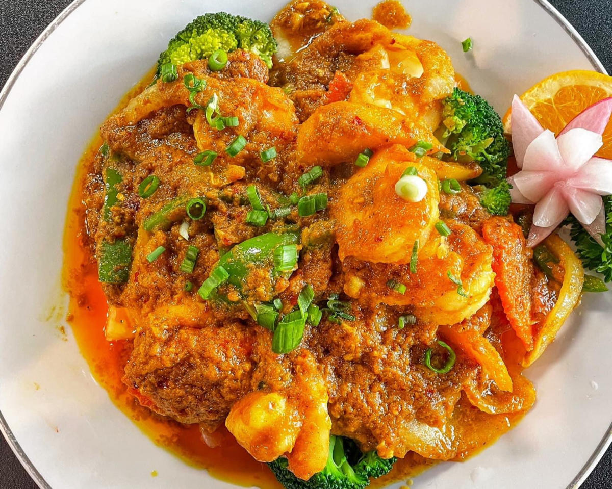 Thai Temptations: A Journey Through Springfield, Missouri's Thai Food Scene