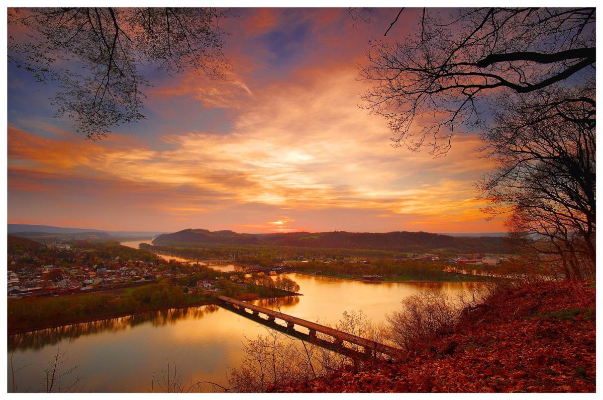 Heart of the River | Scenic Beauty, History & Recreation
