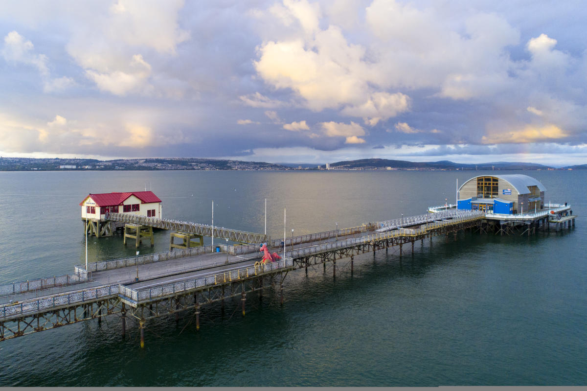mumbles pier