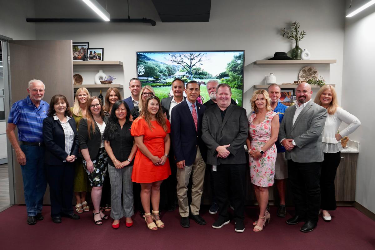 Visit Temecula Valley Hosts U.S. Travel and Congressman Darrell Issa
