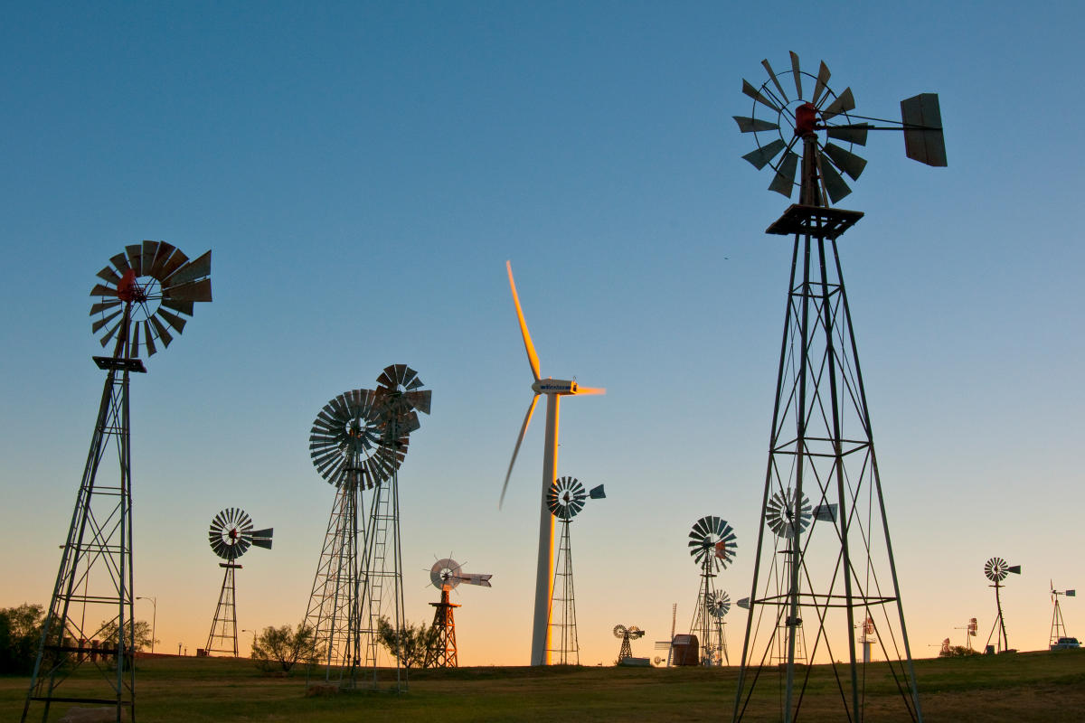 Texas Roadside Attractions & Oddities | Cadillac Ranch & Palo Duro
