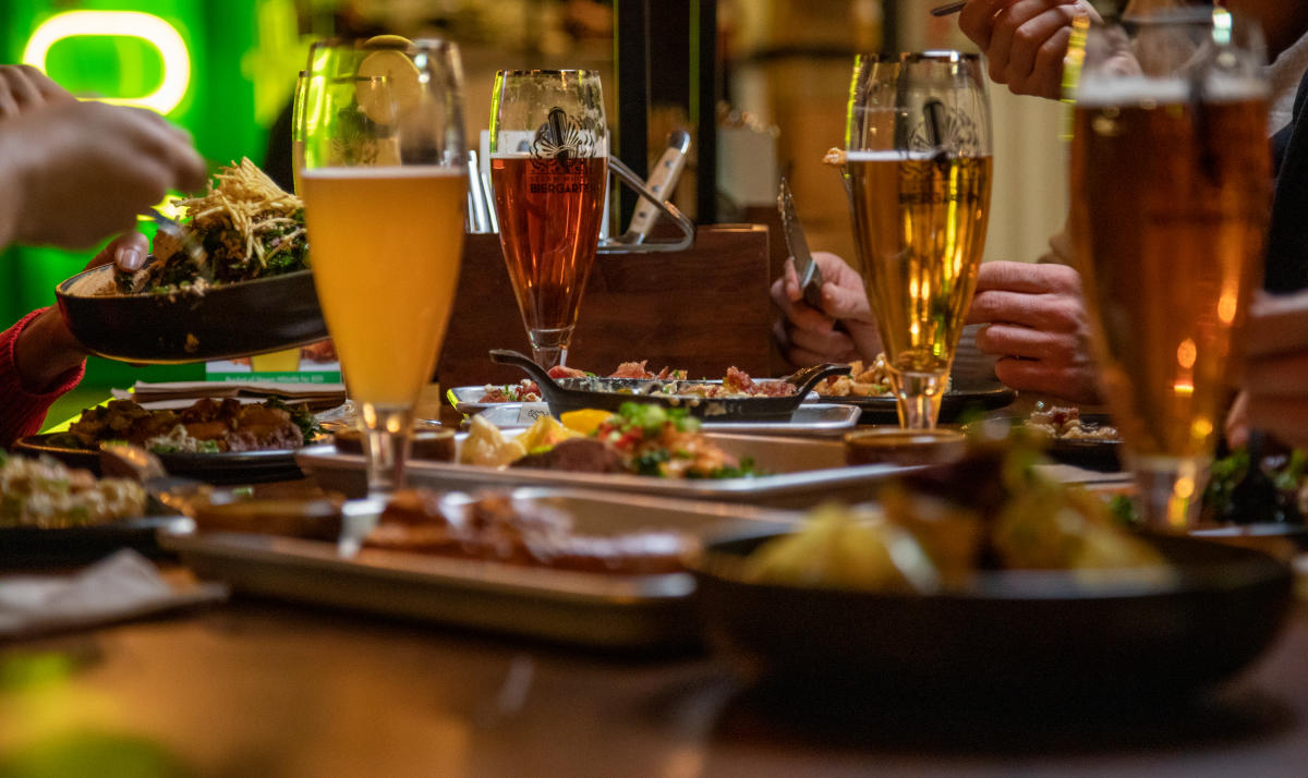 6 Toronto Bars with Amazing Late-Night Eats | Destination Toronto