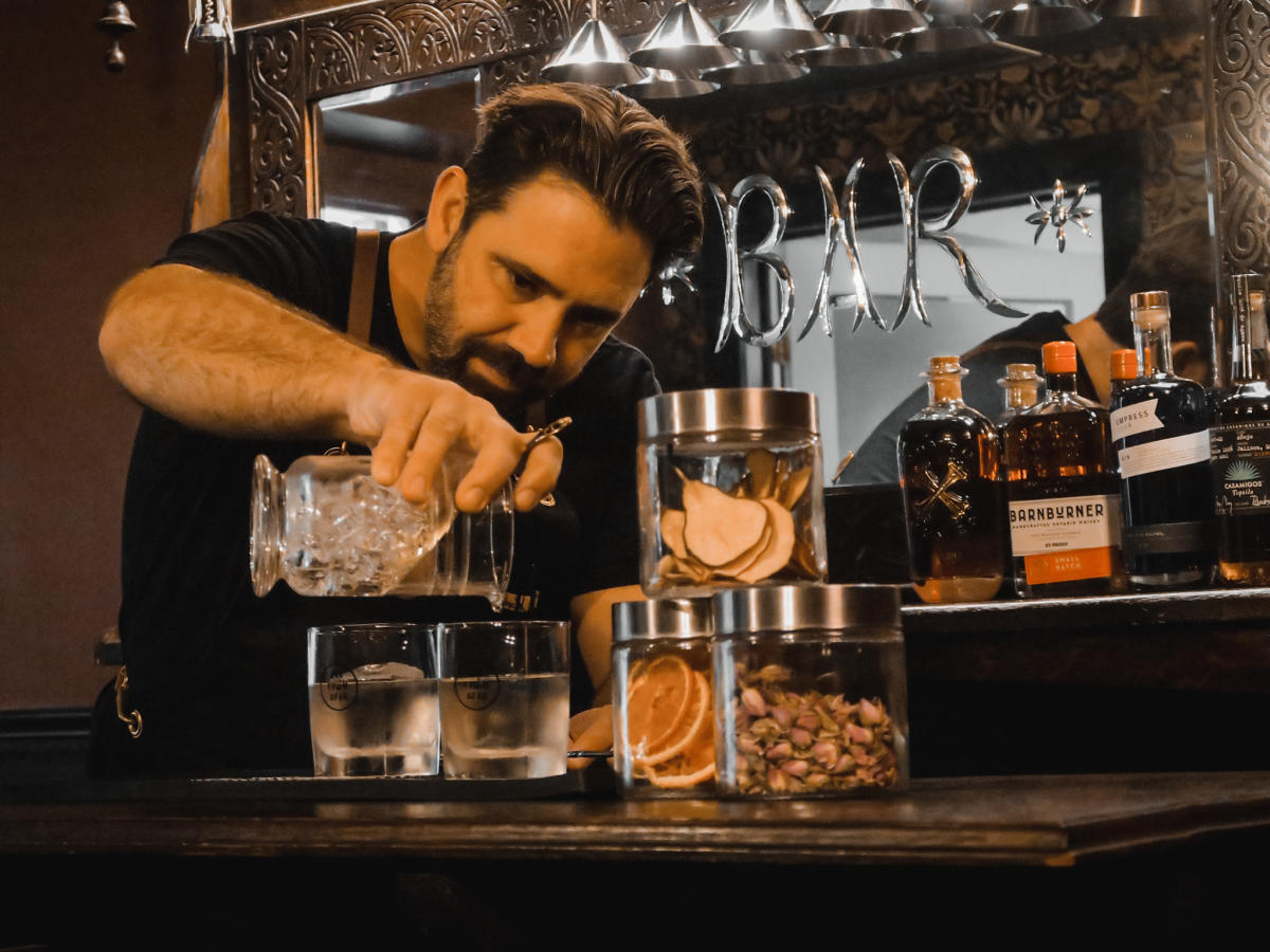 Favourite Local Bars in Toronto, Ontario | Hidden Gems