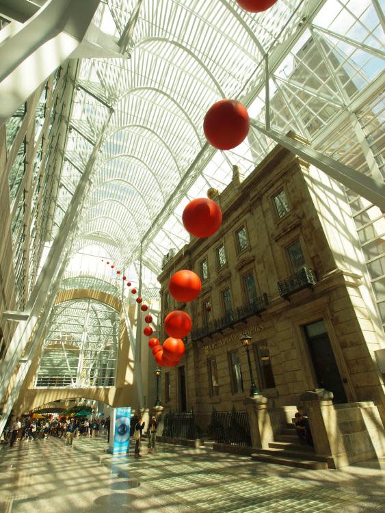 Urban Fusion: 6 Toronto Landmarks that Fuse History and Modern Design