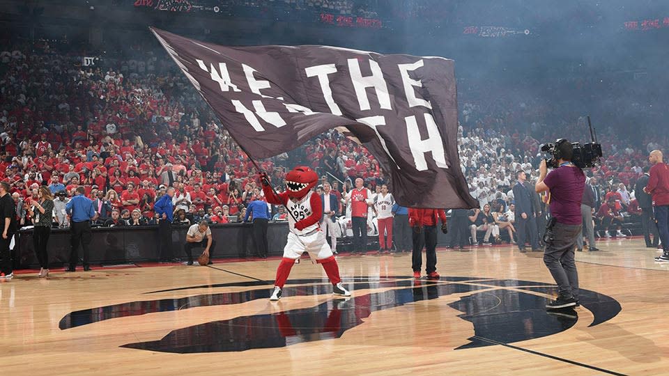 Plan the Perfect Weekend Itinerary for Sports Fans in Toronto