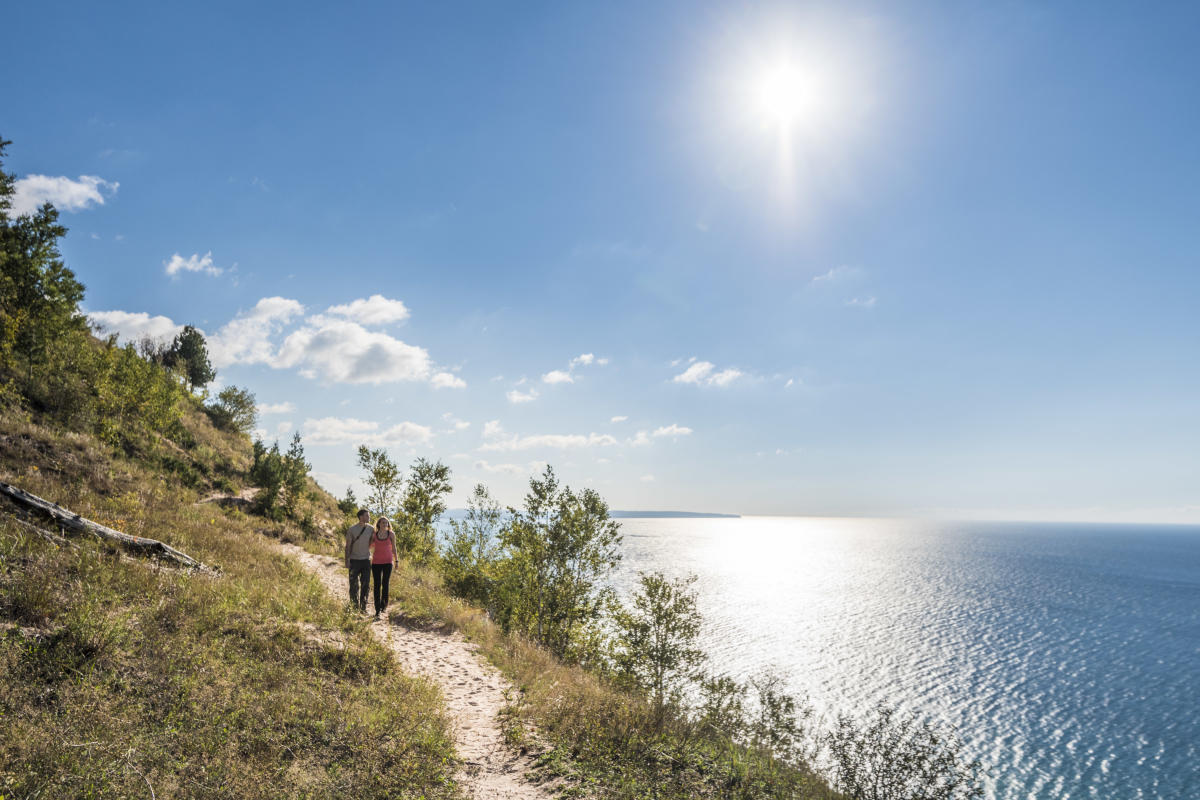 Traverse City Hiking Trails | Beaches, Birding, Lakes & Parks