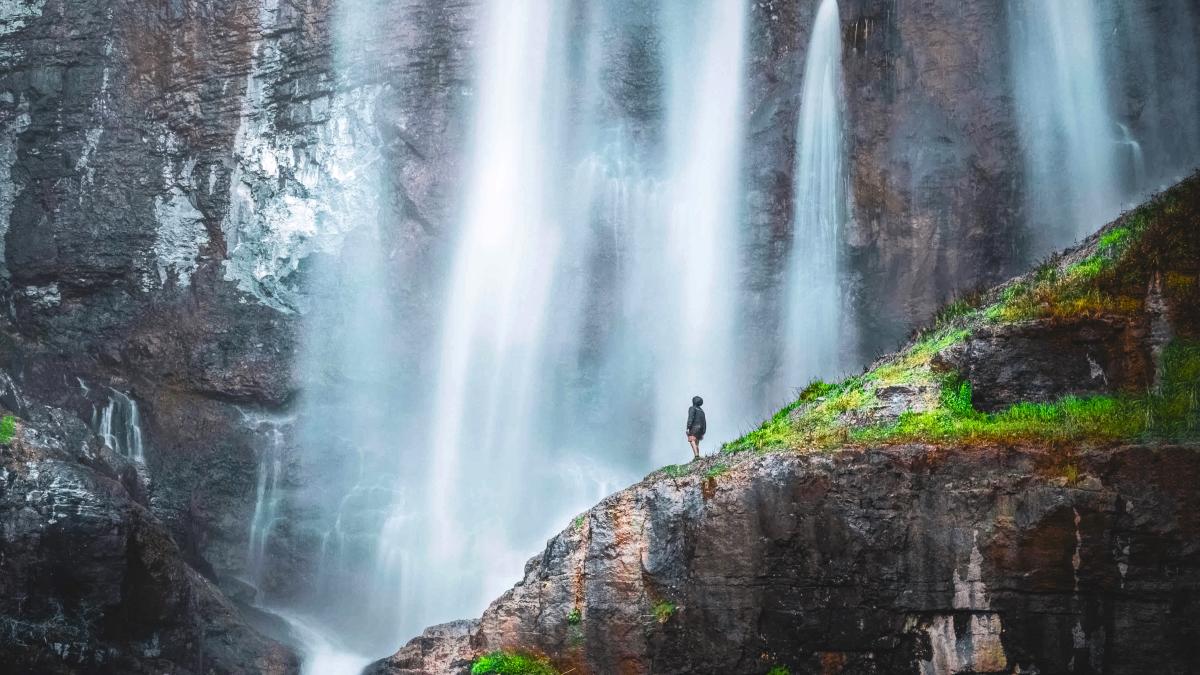 10 Waterfalls in Utah Valley That Will Take Your Breath Away