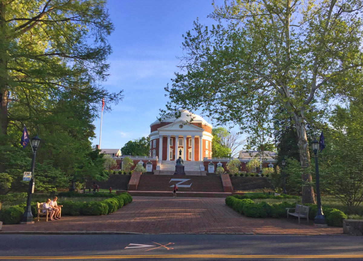 9 Beautiful College Campuses around Virginia