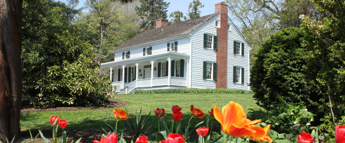 Falls Church - Virginia is for Lovers