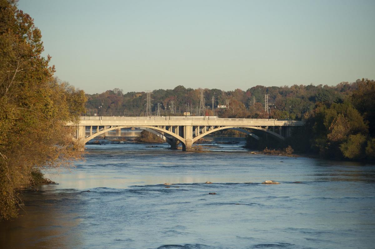 Waterfront Wanderlust: A Guide to Fishing, Food, and Fun on the Dan River