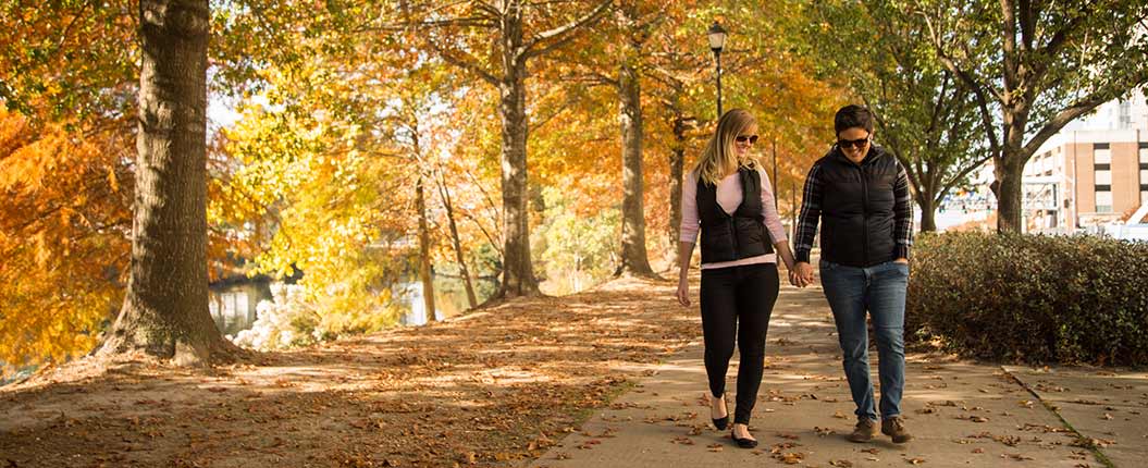 Romantic Fall Getaways - Virginia Is For Lovers