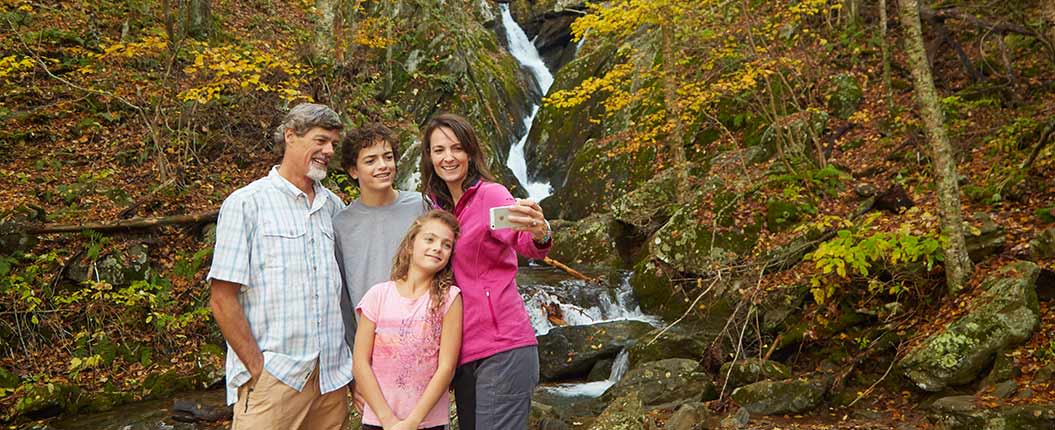 Fall Family Getaways - Virginia Is For Lovers