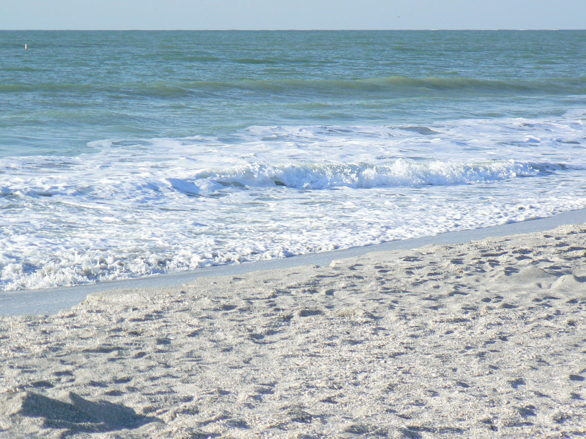 Beach Guide: Indian Shores, for Off-the-Beaten-Path Relaxation