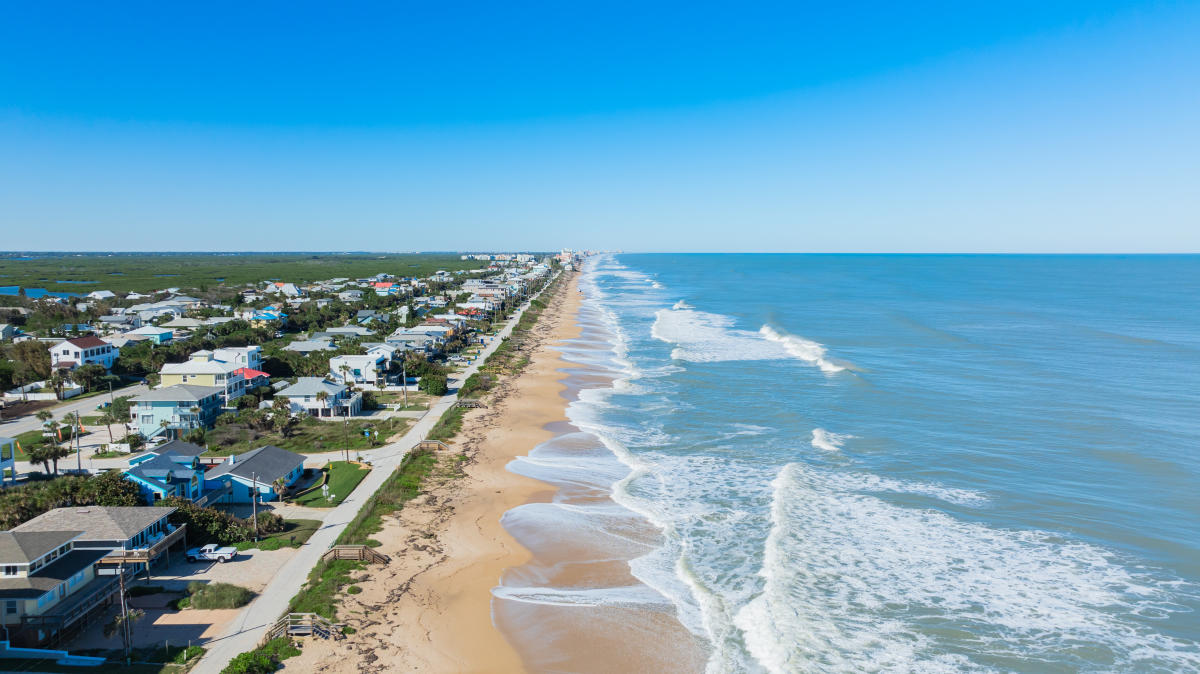 Beach Guide: Flagler Avenue Park, Surfing Hub in New Smyrna Beach