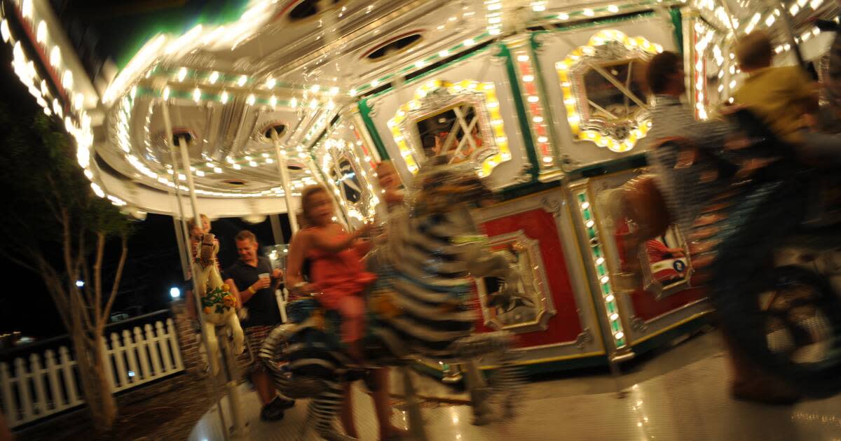 5 Great Carousels in Florida | VISIT FLORIDA