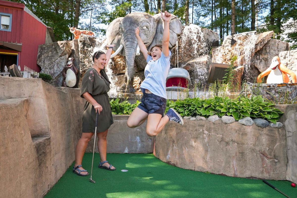 mini golf st georges