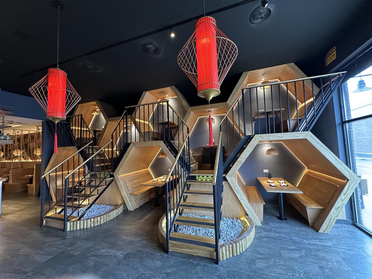 Sakanaya Izakaya: Authentic Japanese Seafood Dining Experience