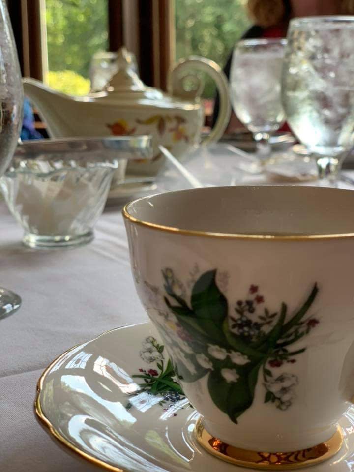 Enjoy a Galentine’s Day Tea at the Kellogg Manor House