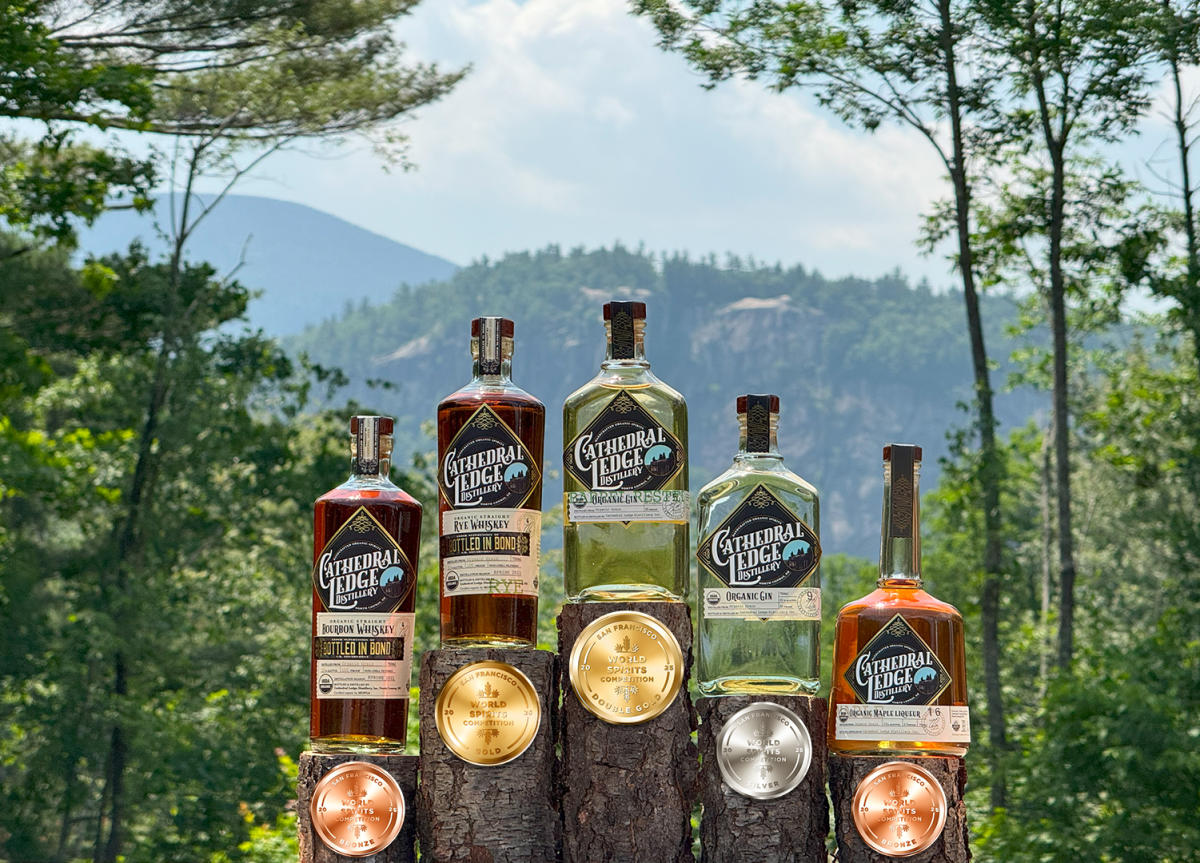 CATHEDRAL LEDGE DISTILLERY’S GIN GETS DOUBLE GOLD