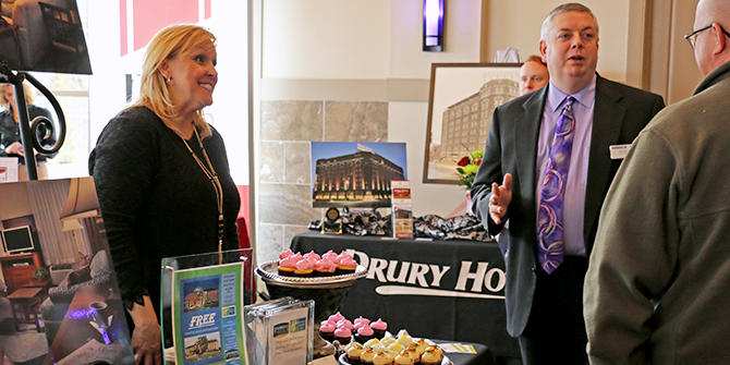 5 ways to keep your meeting attendees happy