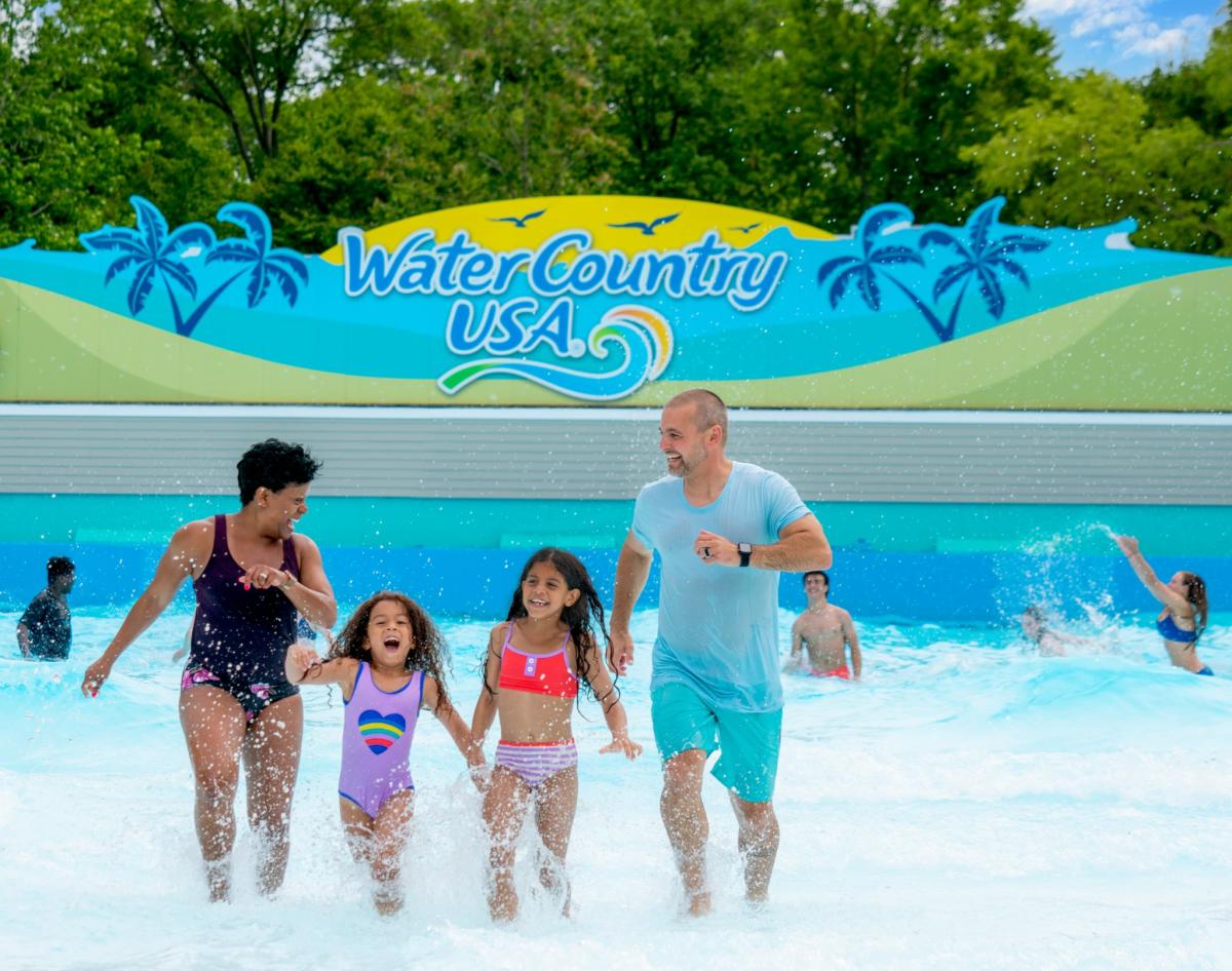 Cool Off at Water Country USA: Slides, Pools & Fun | Visit Williamsburg