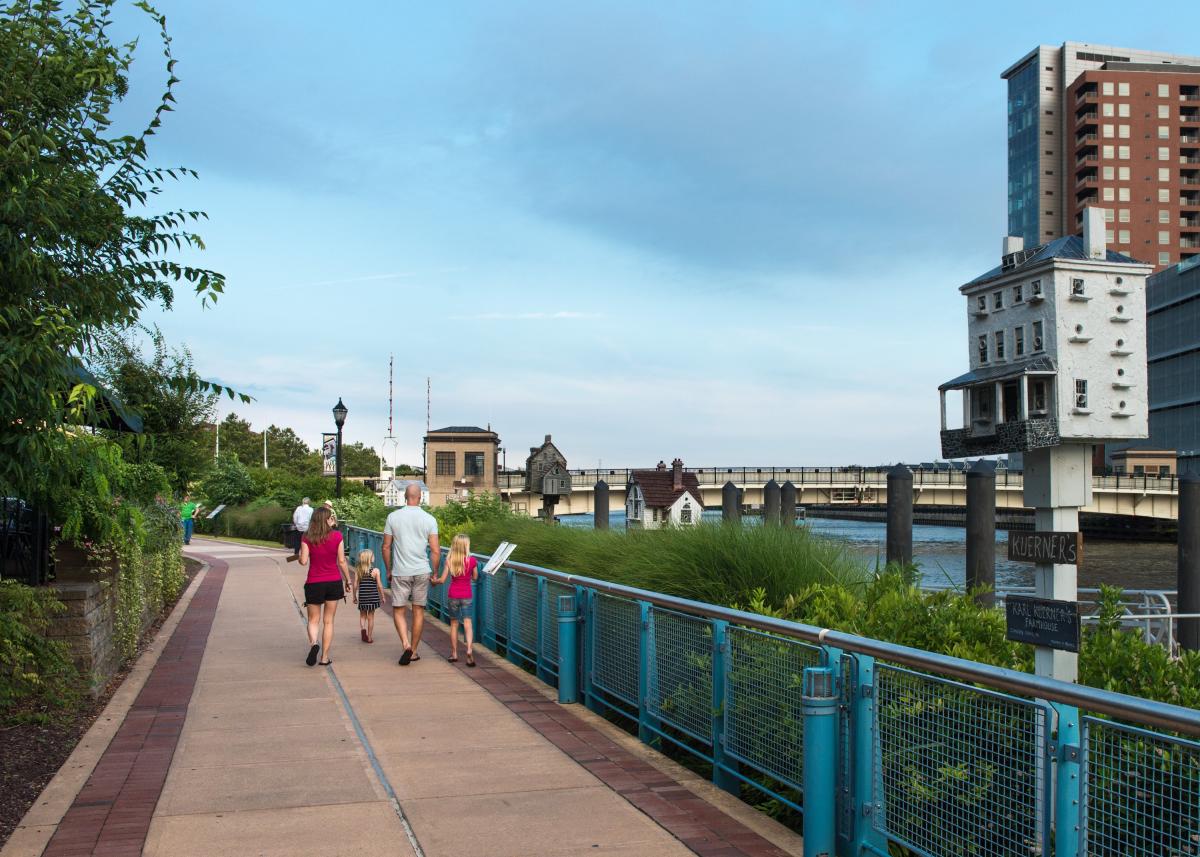 The Wilmington Riverfront | Wilmington DE Story Ideas