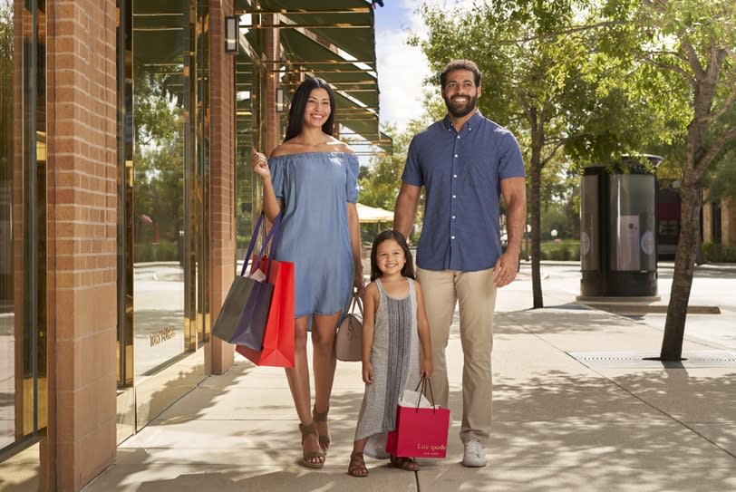 Official Guide For Places To Shop In The Woodlands, Texas