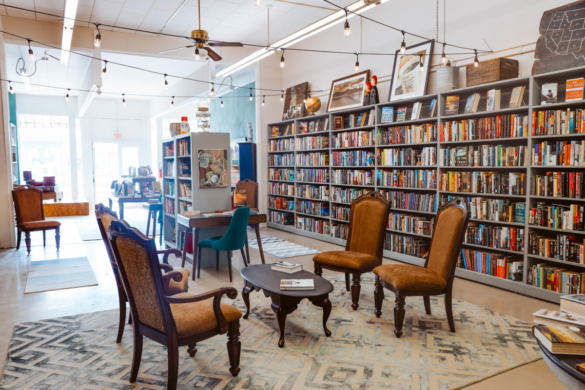 Top 5 Bookstores in York County | Best Local Bookshops for Every Reader