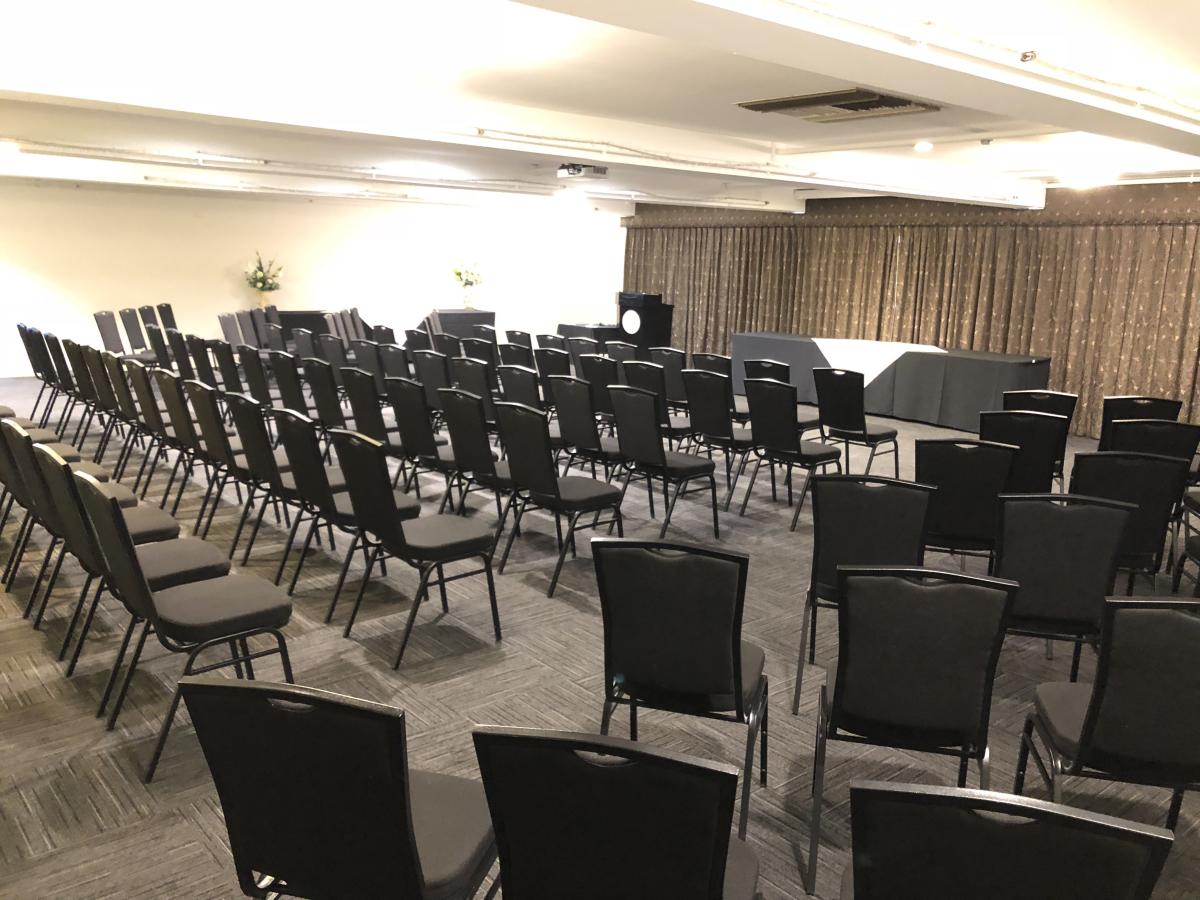 Adelaide Royal Coach Hotel