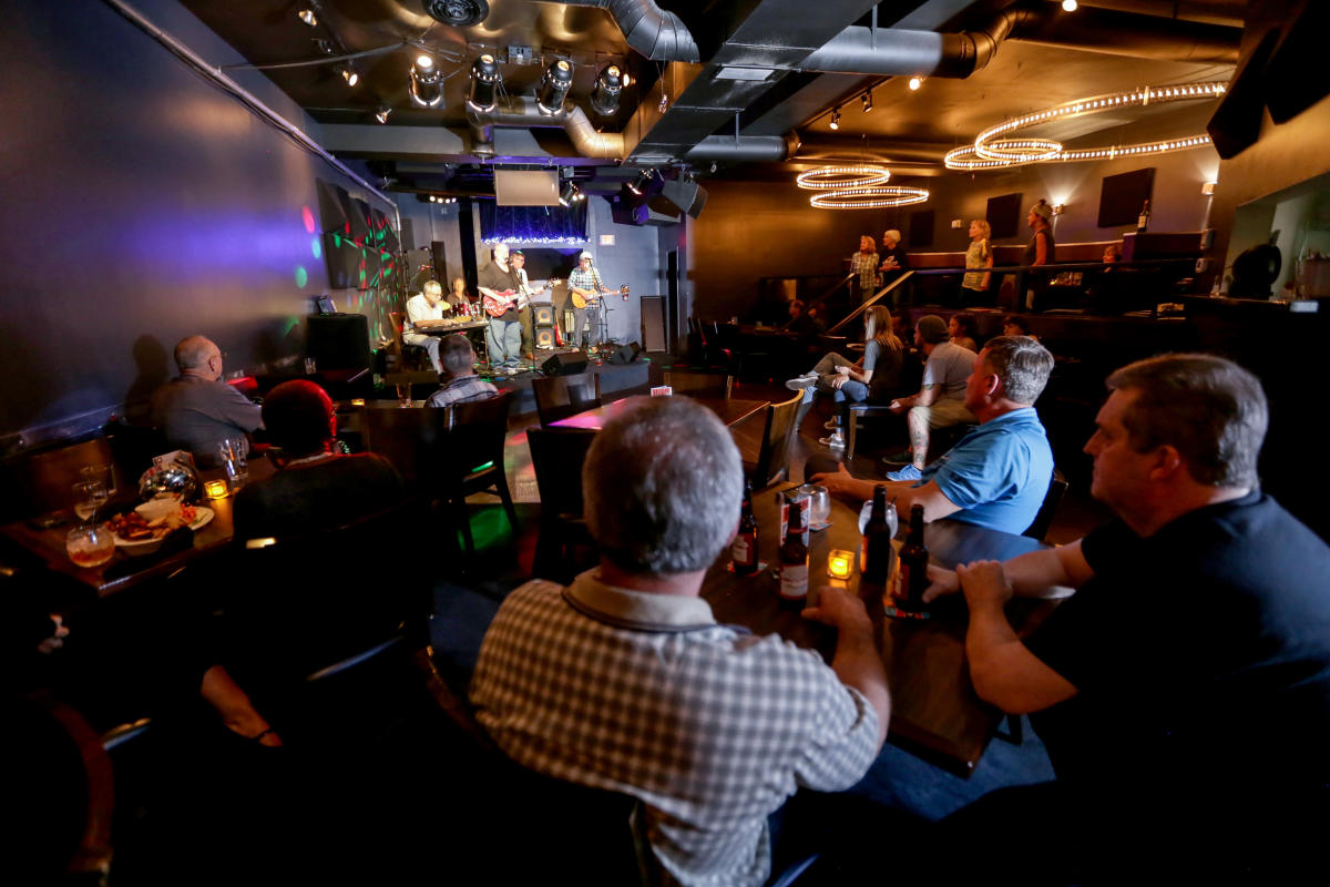 Jilly's Music Room | Akron, OH