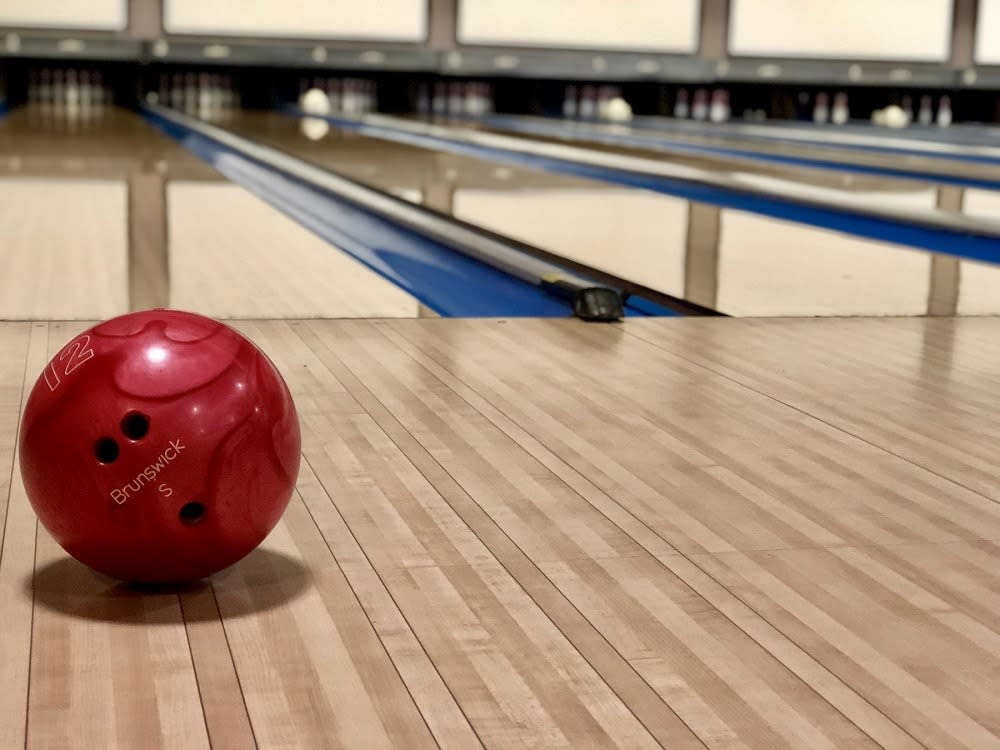 Spins Bowl Akron | Akron, OH