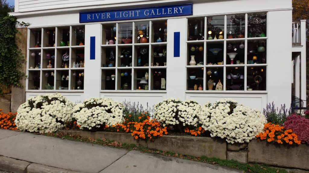 River Light Gallery | Peninsula, OH