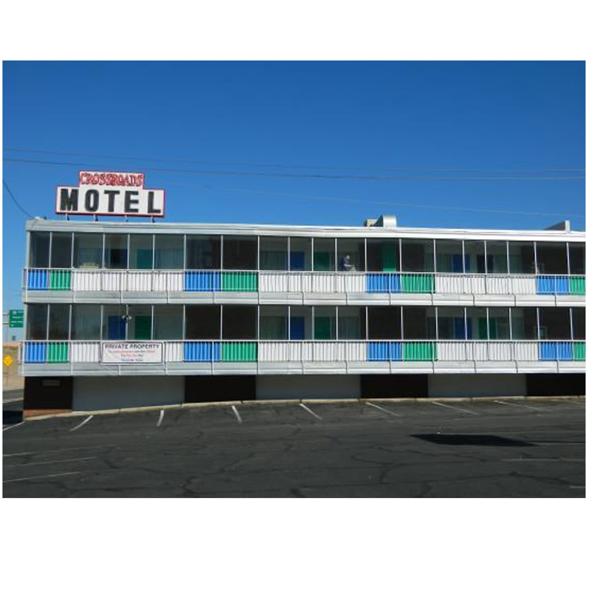 Crossroads Motel