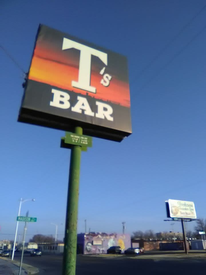 T's Bar