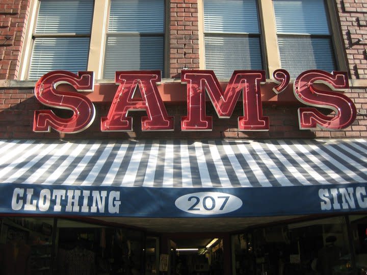 Sam's Clothing Store