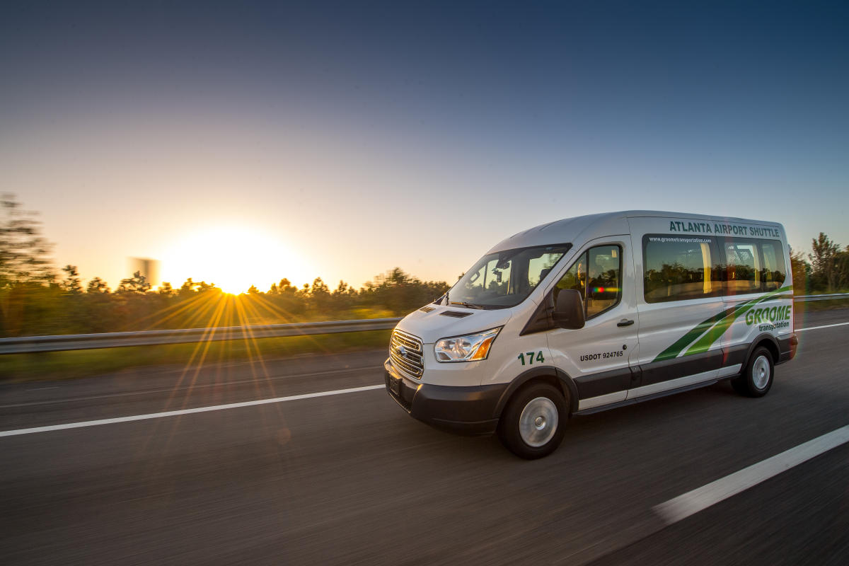 Groome Transportation - Airport Shuttle