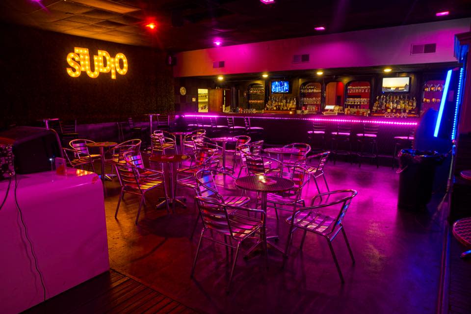 Studio Neighborhood Bar