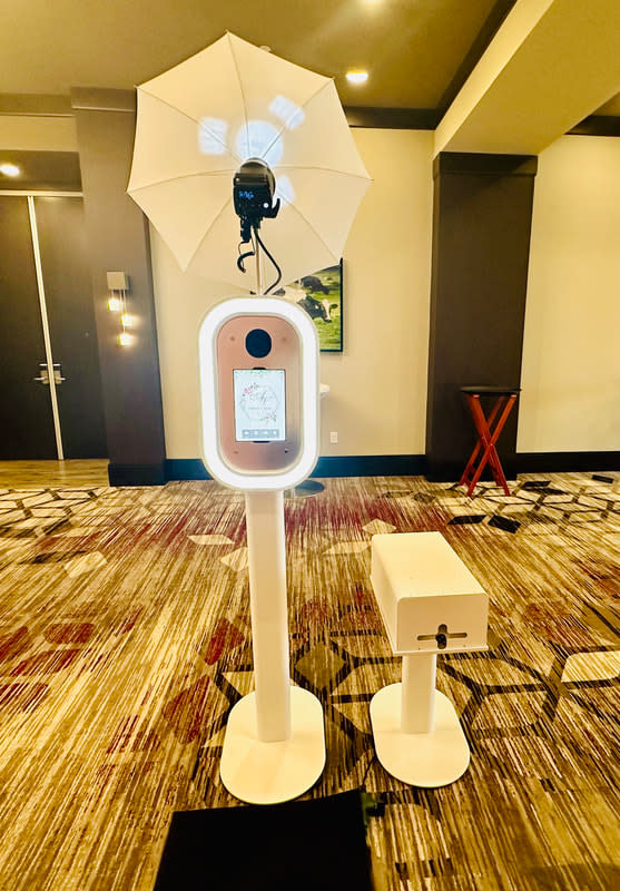 Happy Hours Photo Booths