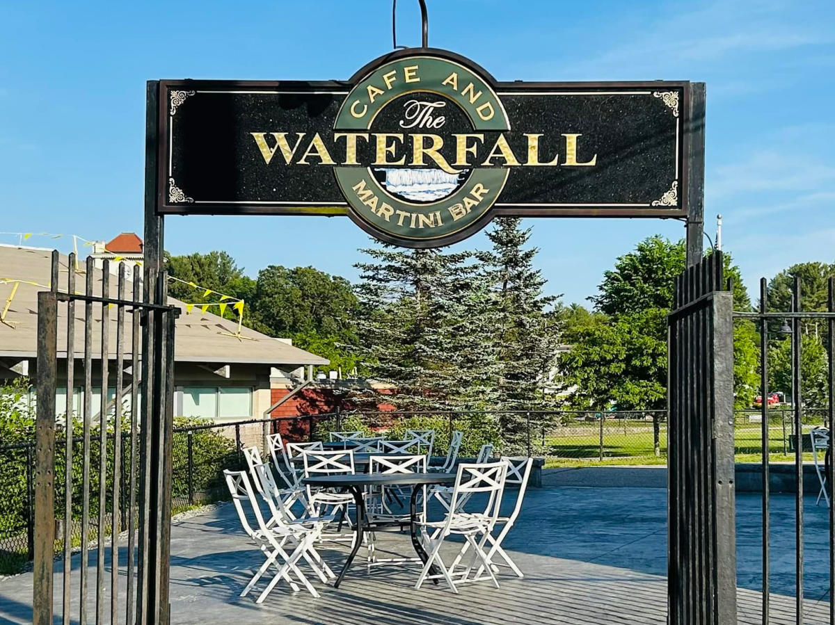 Waterfall Café and Martini Bar