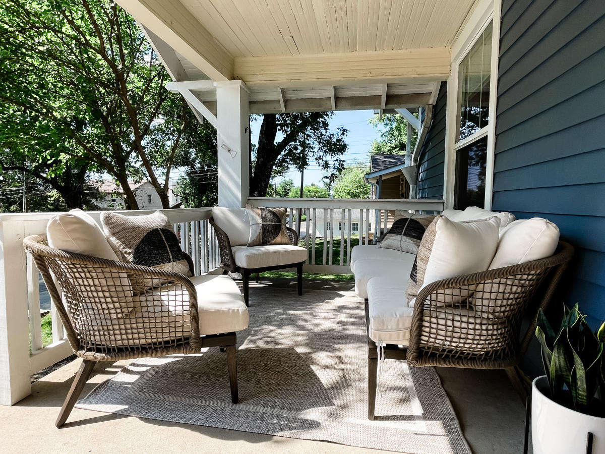 Campus Cottage