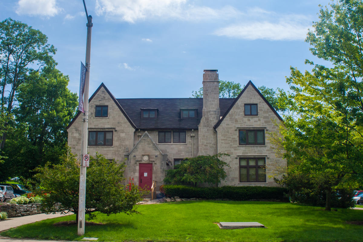 IU Office of Admissions