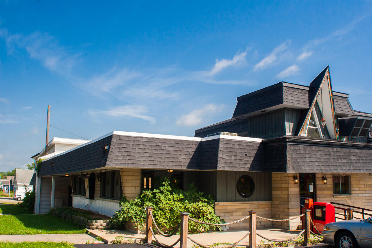 Village Inn Restaurant