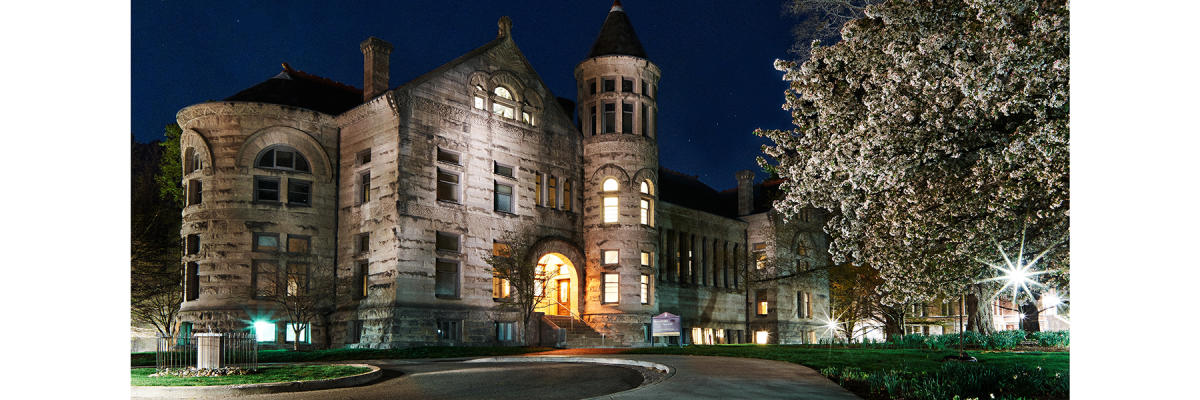 The Gayle Karch Cook Center