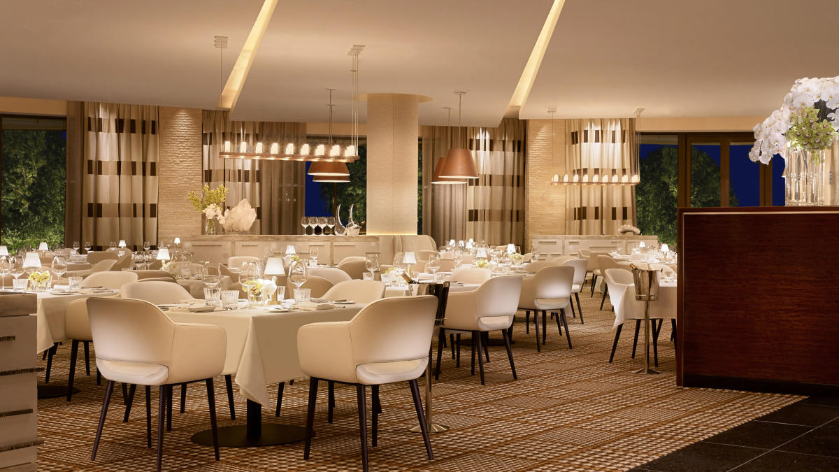 Rare Steakhouse- Encore Boston Harbor