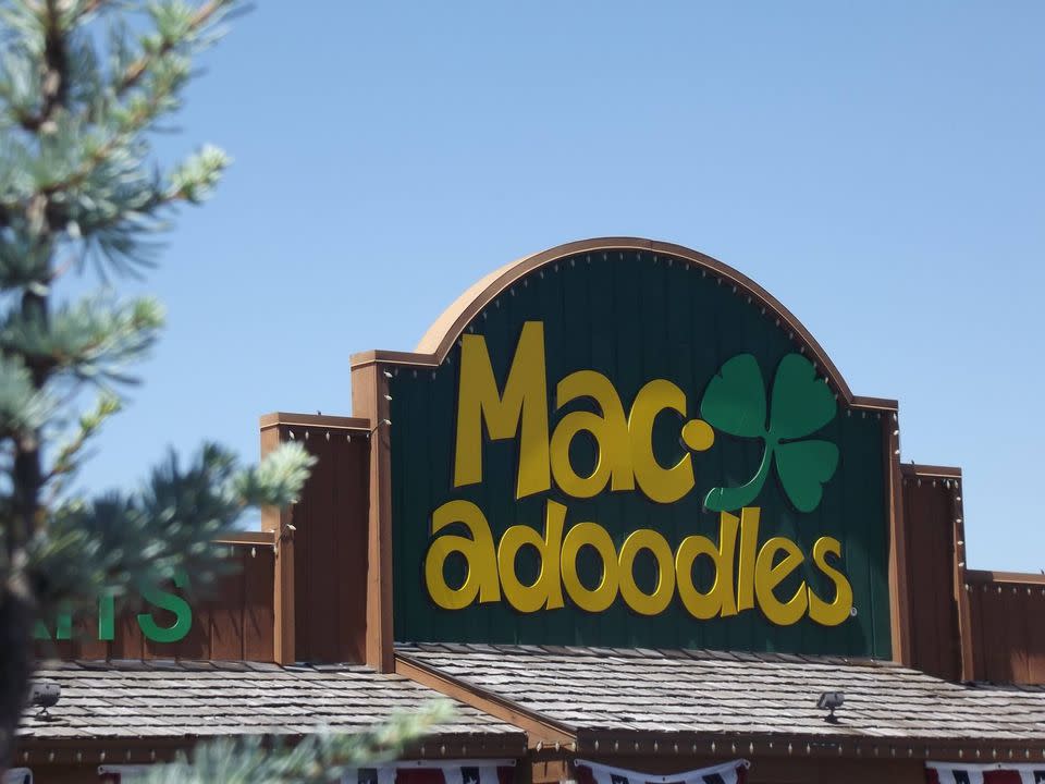 Macadoodles Branson