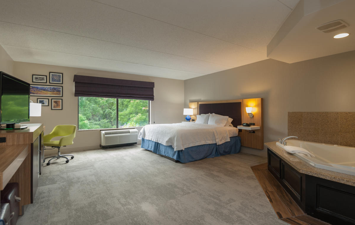Hampton Inn Doylestown | Warrington, PA