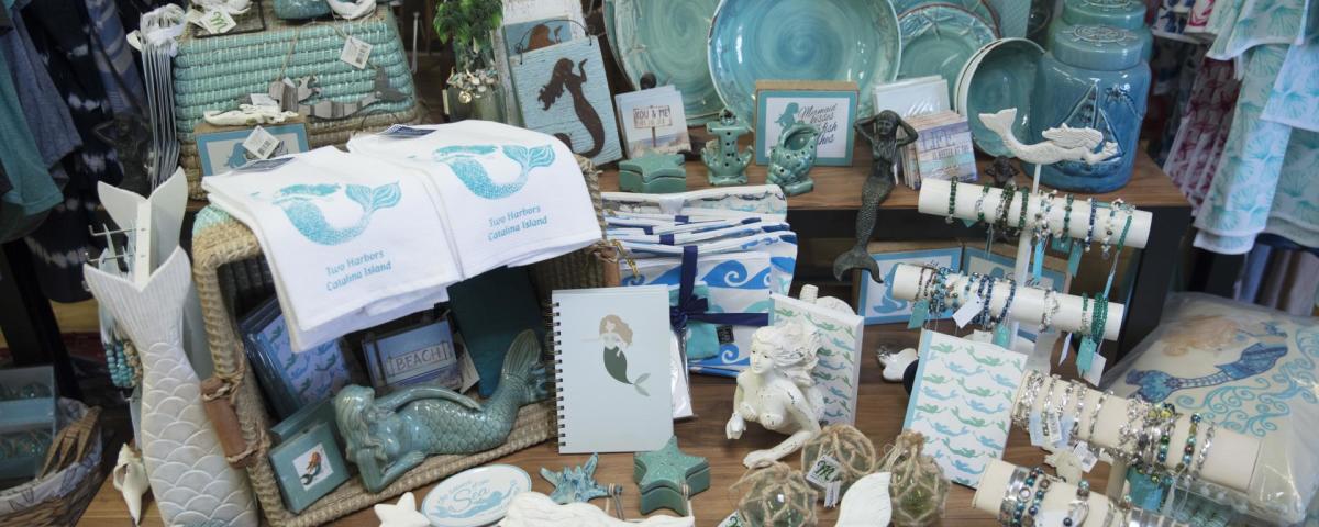 Two Harbors General Store | Catalina Island